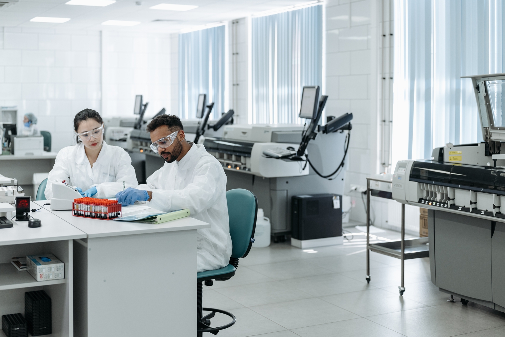 9 Lab Safety Rules, Regulations, and Guidelines for 2022